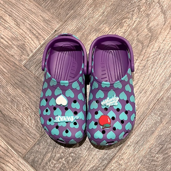 CROCS | Shoes | Awake Ny X Crocs Classic Clogs Youth Size | Poshmark